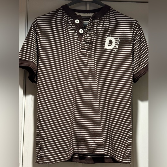 Ditch Plains | Shirts | Ditch Plains Button Up Tee Shirt | Poshmark